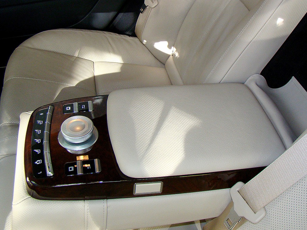 S Class W221 / V221 Interior – MEC Design