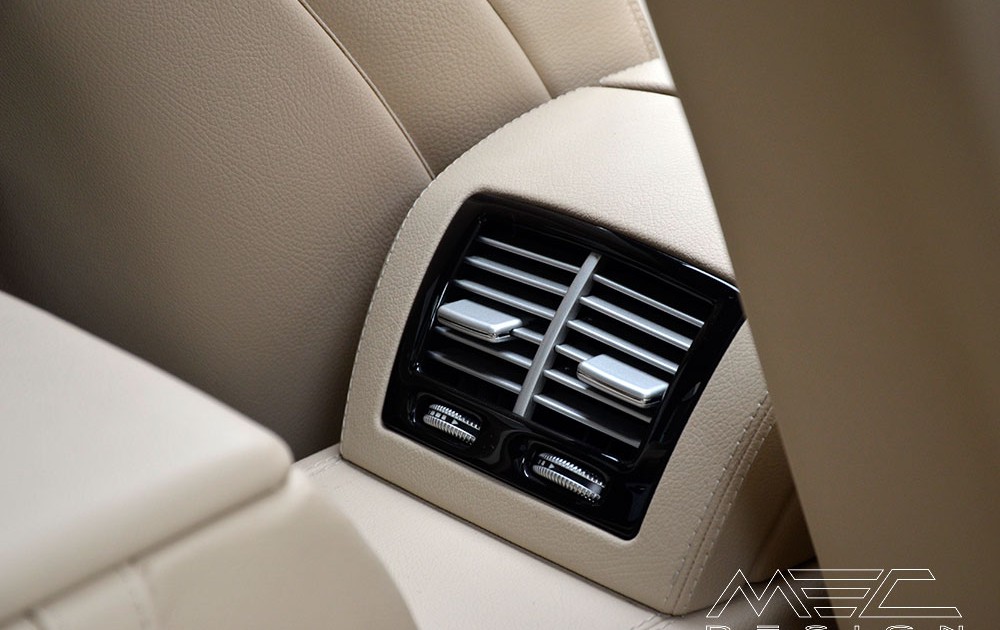 Noble interior for your Mercedes Benz W221
