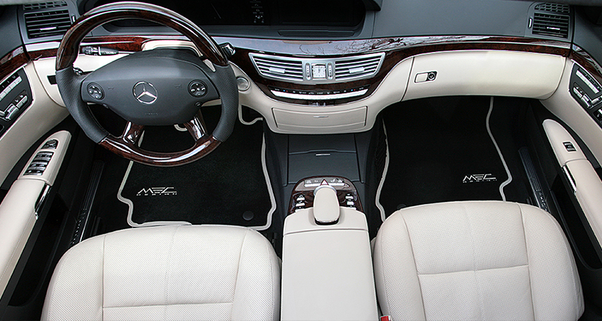 Noble interior for your Mercedes Benz W221