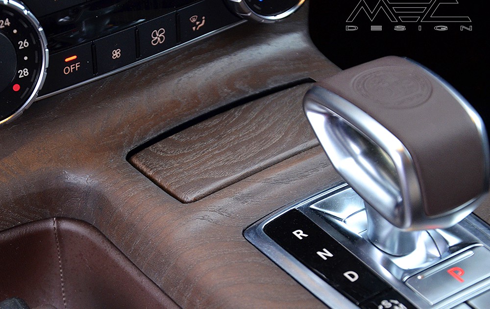 Noble interior for your Mercedes Benz W463
