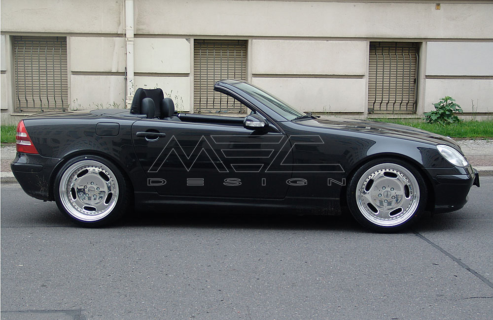 SLK200 with mecxtreme1 3 piece wheels - MEC Design