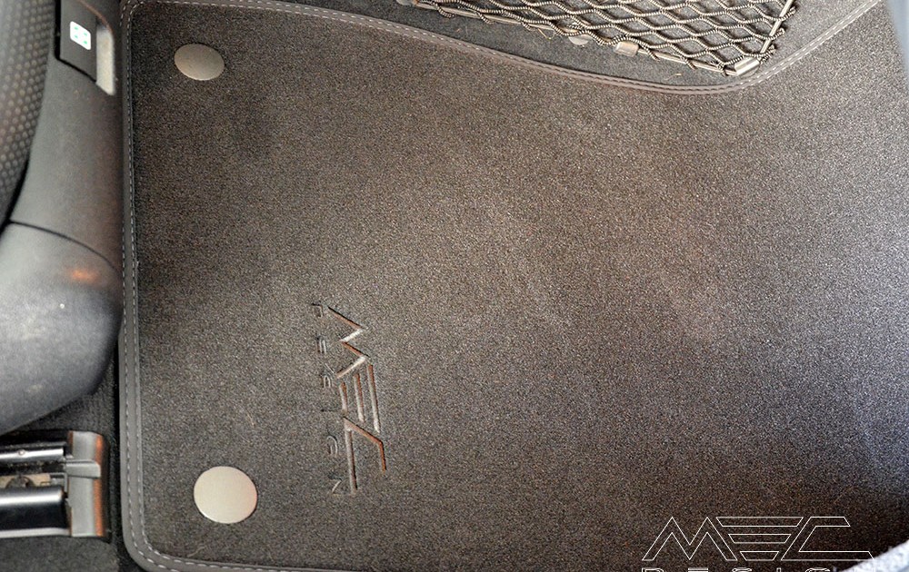 Luxury Floor Mats for your Mercedes Benz W219